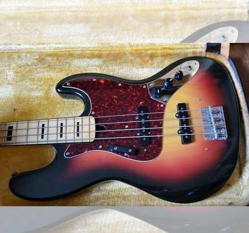 1975 Greco Jazz Bass JB 75 Style Япония