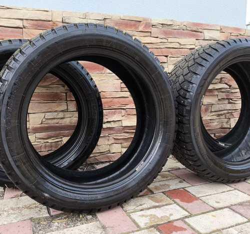 Bfgoodrich G-Force Stud 205/55 R17 93Q