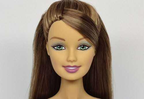 Accessories Galore Barbie 2005 на теле менгф