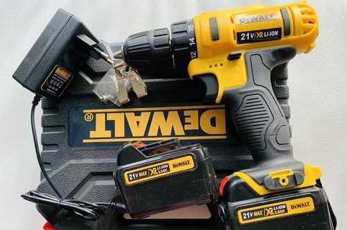 Шуруповерт 21 вольт Dewalt