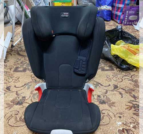 Автомобильное кресло britax romer 15 36кг