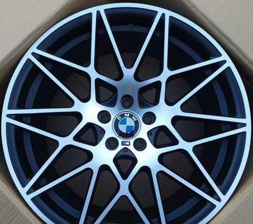 Диски R20 BMW G series 666 M Performance style