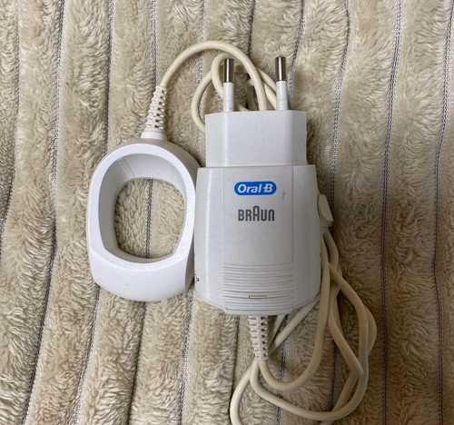 Зарядное устройство для oral b Triumph