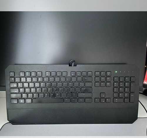 Игровая клавиатура razer deathstalker essential 20