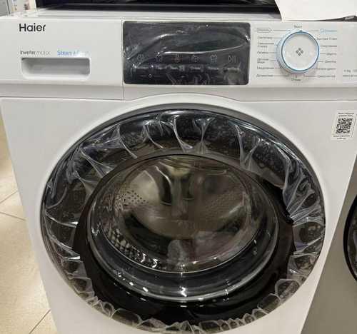 Стиральная машина узкая Haier HW65-BP129301A