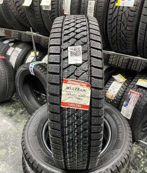 Bridgestone Blizzak W810 205/75 R16C 110R