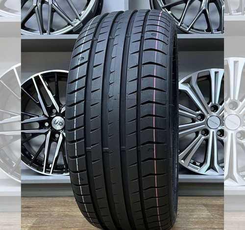 Triangle EffeXSport TH202 255/45 R19 104Y