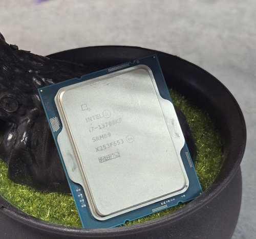 Процессор Intel Core i7-13700KF OEM