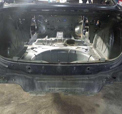 Панель задняя кузова Renault Fluence 1.6 K4MW839