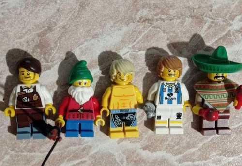 Lego minifigures