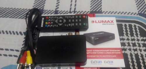 Тв приставка Lumax DV1120HD в коробке.Как новая