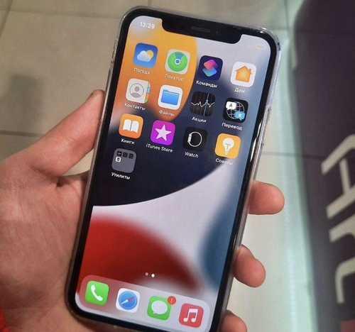 iPhone X, 64 ГБ