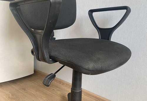 Компьютерное кресло, офисное кресло на колесах
