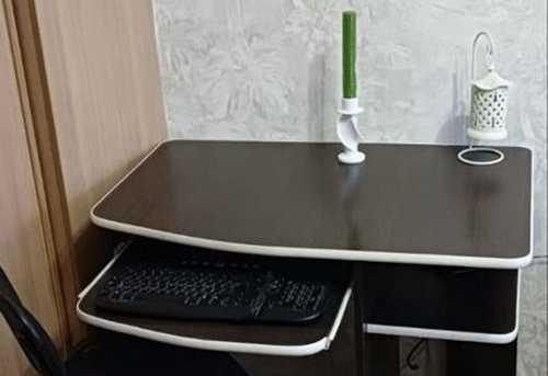 Компьютерный стол и стул офисный