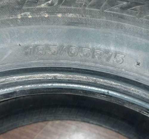 Bridgestone Blizzak VRX 185/65 R15