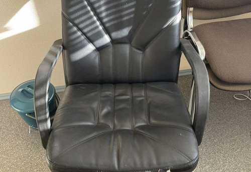 Кресло офисное кожа бу