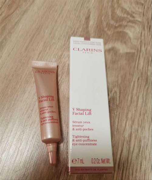 Clarins сыворотка вокруг глаз против отёков