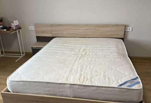 Кровать двухспальная 160 200 деревянная