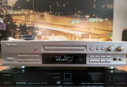 CD player - recorder Pioneer PDR- D5