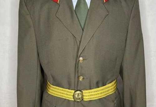 Военная форма офицера лейтенанта вс