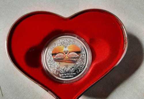 Серебренная монета Любовь к Фламинго 2011 года