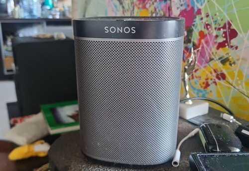 Пара активных беспроводных колонок :Sonos Play 1