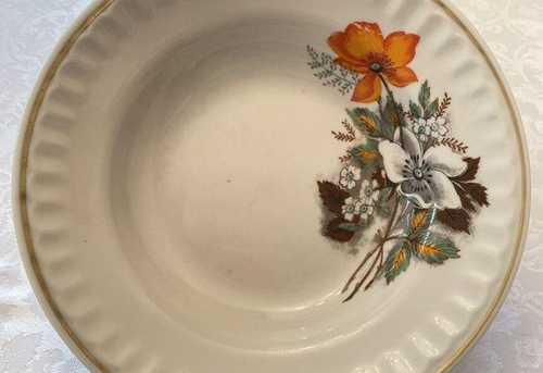 Суповые тарелки с цветочным декором, СССР, 2 шт