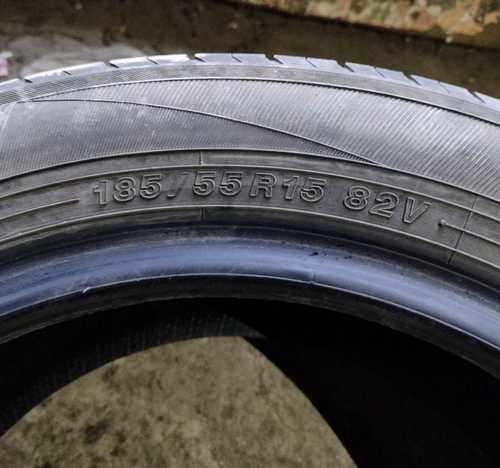 Yokohama Bluearth ES32 185/55 R15 82V