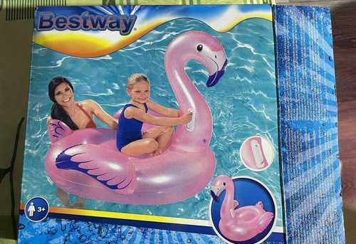 Надувной матрас для бассейна фламинго