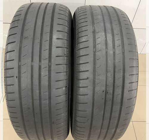 Yokohama BluEarth AE50 215/65 R16