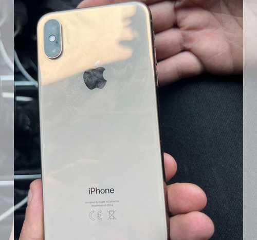 iPhone Xs, 64 ГБ