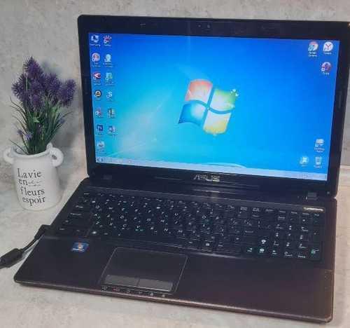 Asus K53S, Intel Core i5, 6gb, GeForce 610M, 320gb