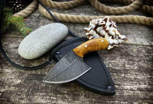 Шейный мини нож из дамасской стали