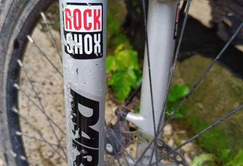 Вилка для велосипеда 26 rock shox