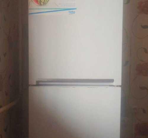 Холодильник beko