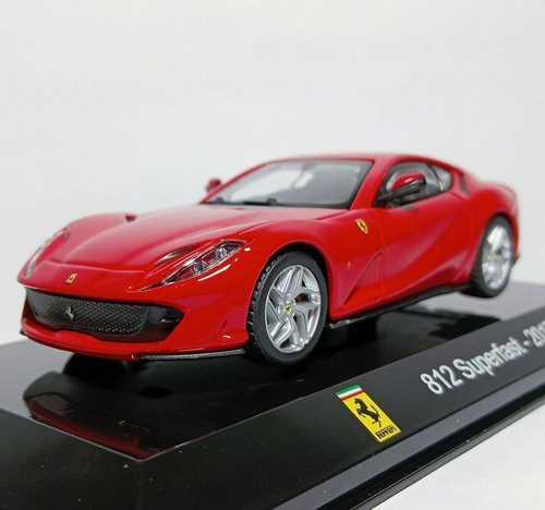 Модель 1/43 Ferrari 812 Superfast 2017, Altaya