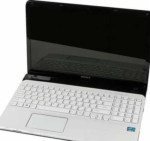 Ноутбук Sony SVE1513P1RW 15.5"