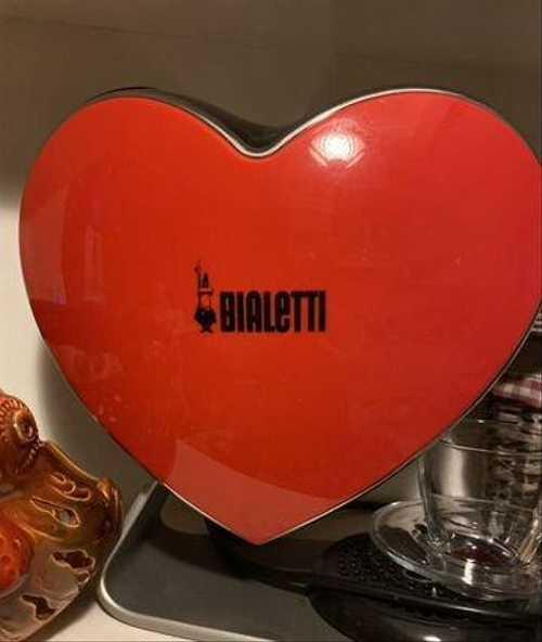 Кофеварка италия bialetti