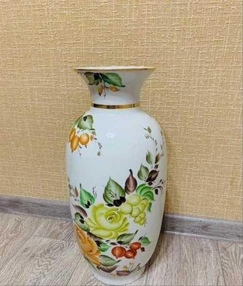 Фарфоровая напольная ваза СССР