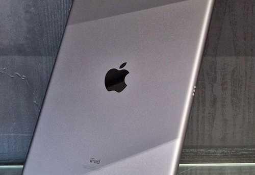 Планшет Apple iPad (9th Gen) Wi-Fi 256 гб