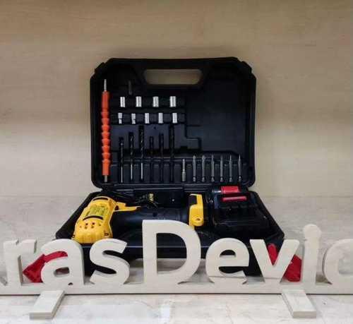 Шуруповерт DeWalt DCD 771 18V