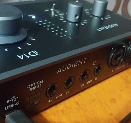 Звуковая карта: Audient ID 14 MK
