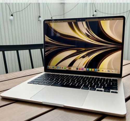 Apple macbook air 13 2022 m2