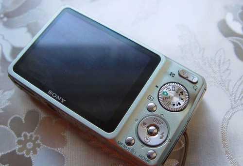 Цифровой компактный фотоаппарат Sony DSC-W210