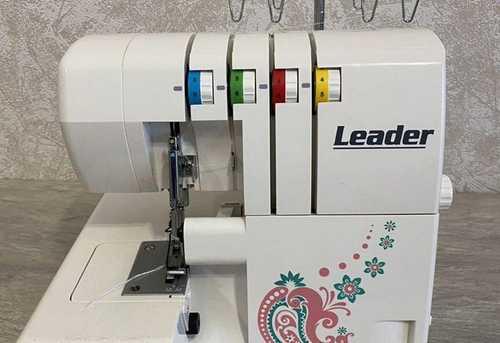 Швейная машина Leader