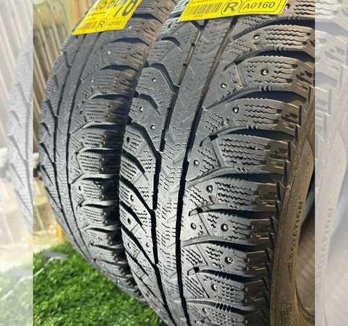 Bridgestone Ice Cruiser 7000 205/60 R16 92T