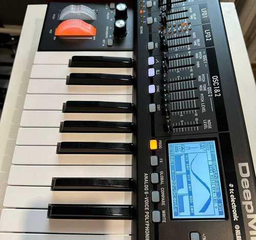 Behringer deepmind 6