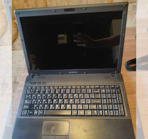 Lenovo G555