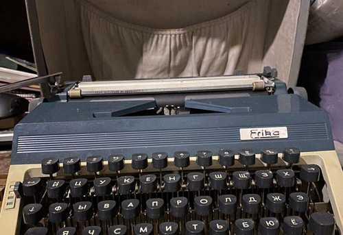 Печатная пишущая машинка Erica