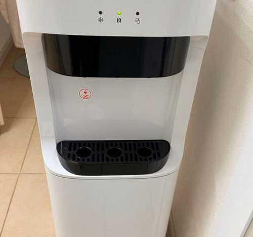 Кулер для воды с нижней загрузкой Vatten L45WE
